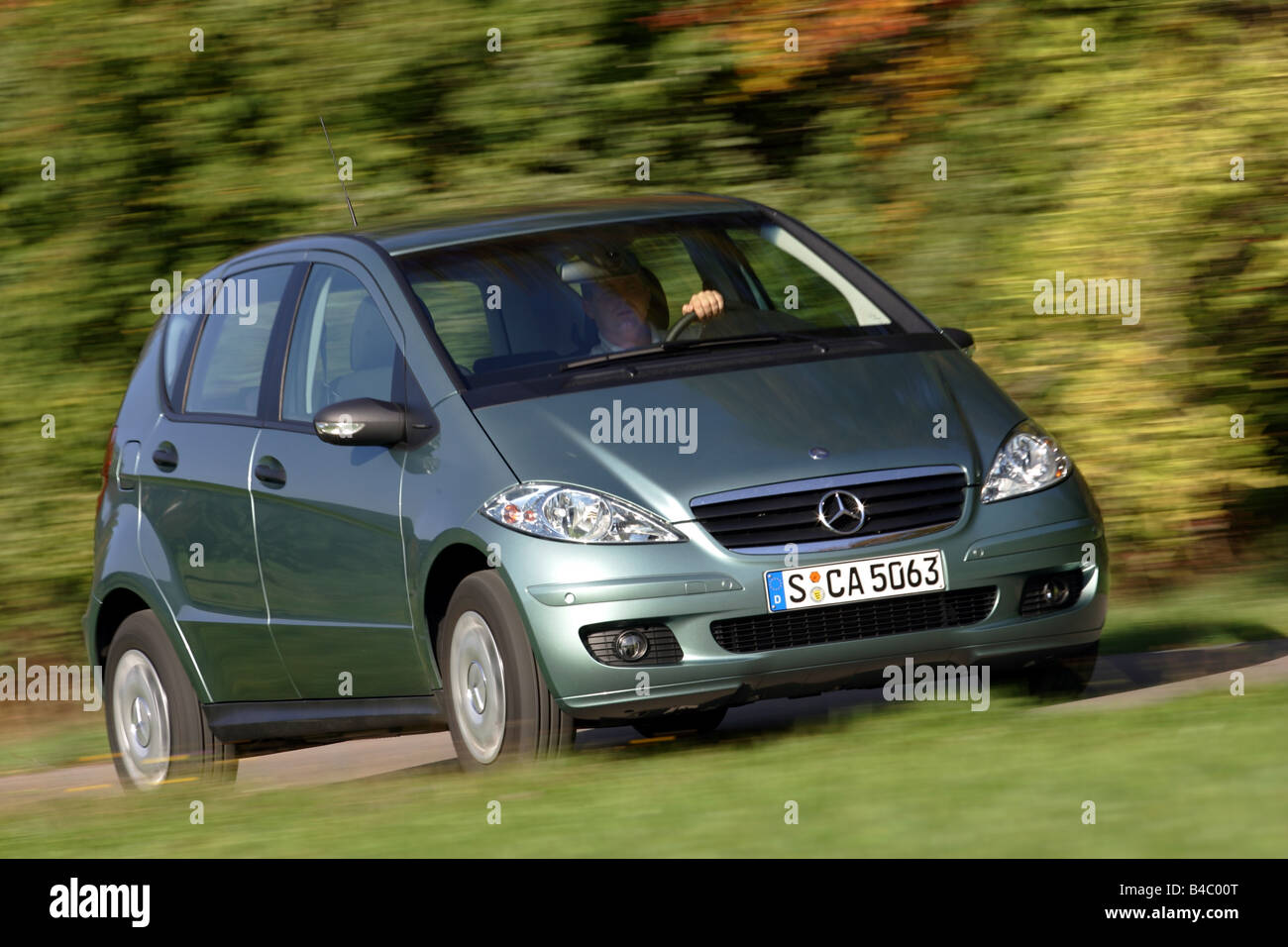 Car, Mercedes A150, model year 2004-, Lower middle-sized class, driving ...