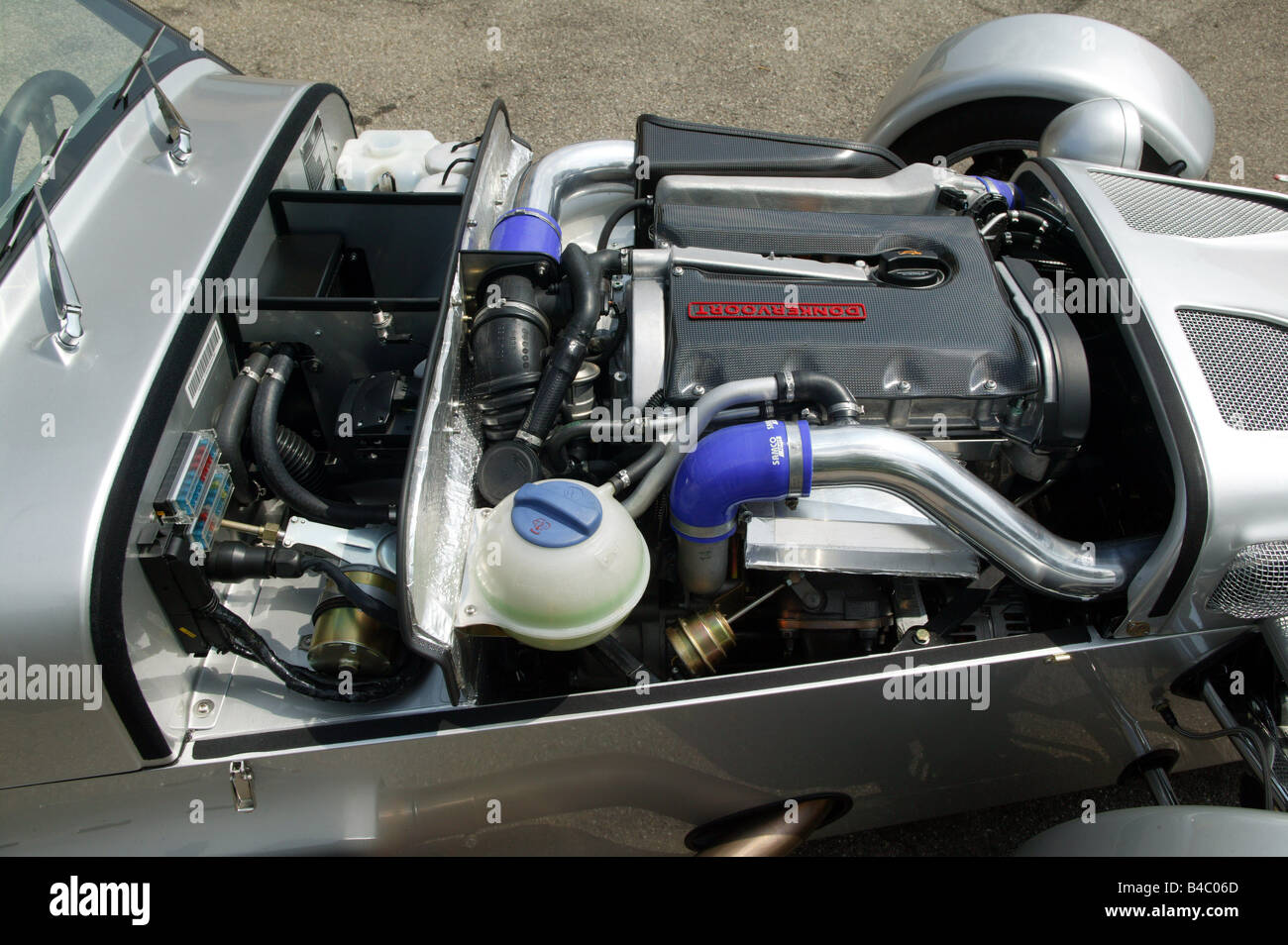 Car, Donkervoort D8 Widetrack, model year 2004-, silver, roadster, view ...