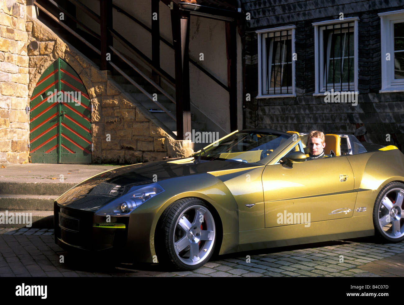 Zender straight 8 hi-res stock photography and images - Alamy