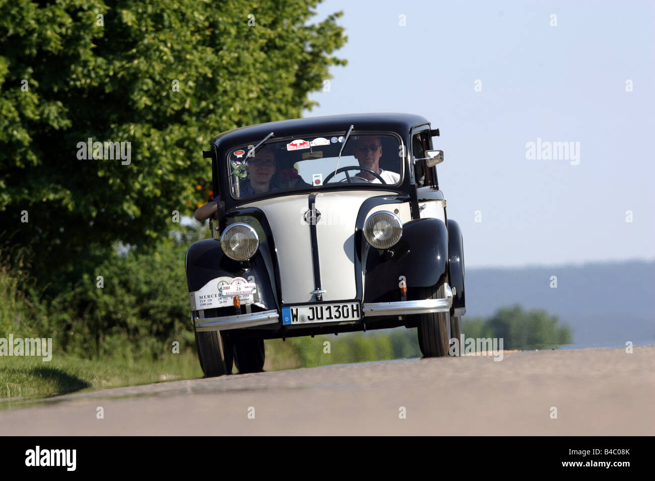 Car, Mercedes 130, Vintage approx., The 30s, Limousine, driving ...