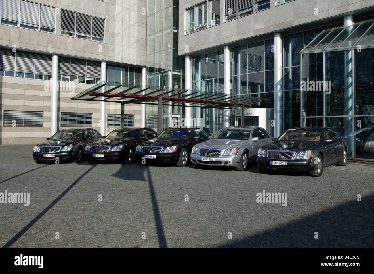 Car, Mercedes Maybach 62, Luxury approx.s, Limousine, model year 2002 ...