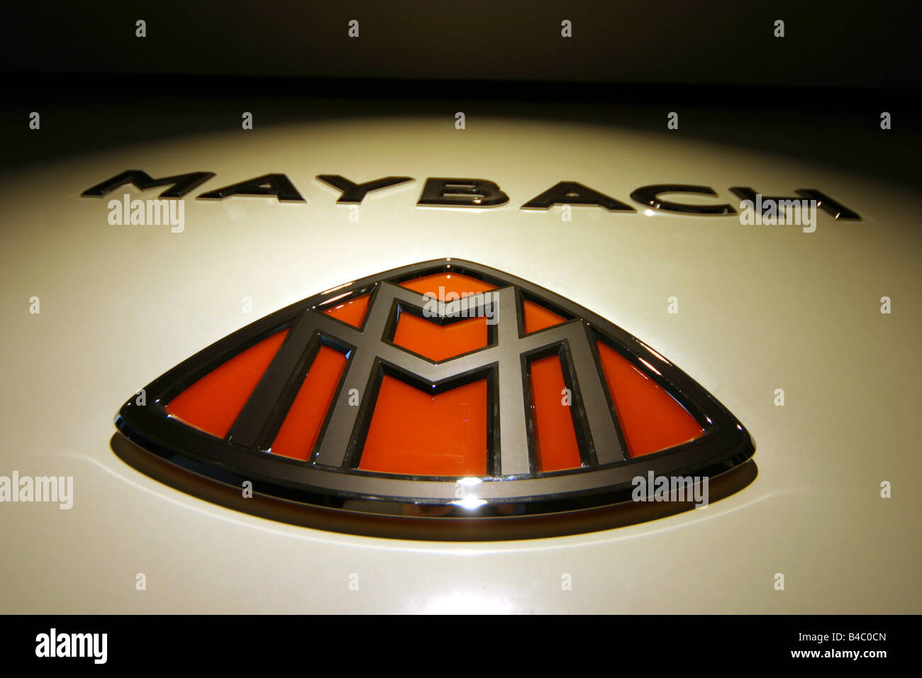 Car, Mercedes Maybach, Luxury approx.s, Company logo, photographer: Uli ...