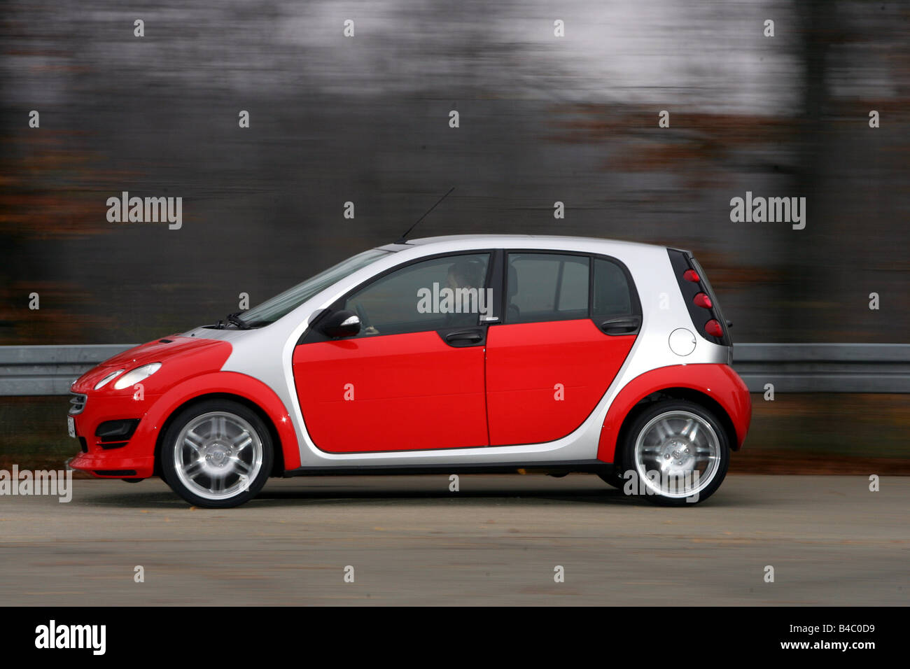 Car, Smart ForFour Edition Sportstyle 1.5, model year 2004-, red-silver ...