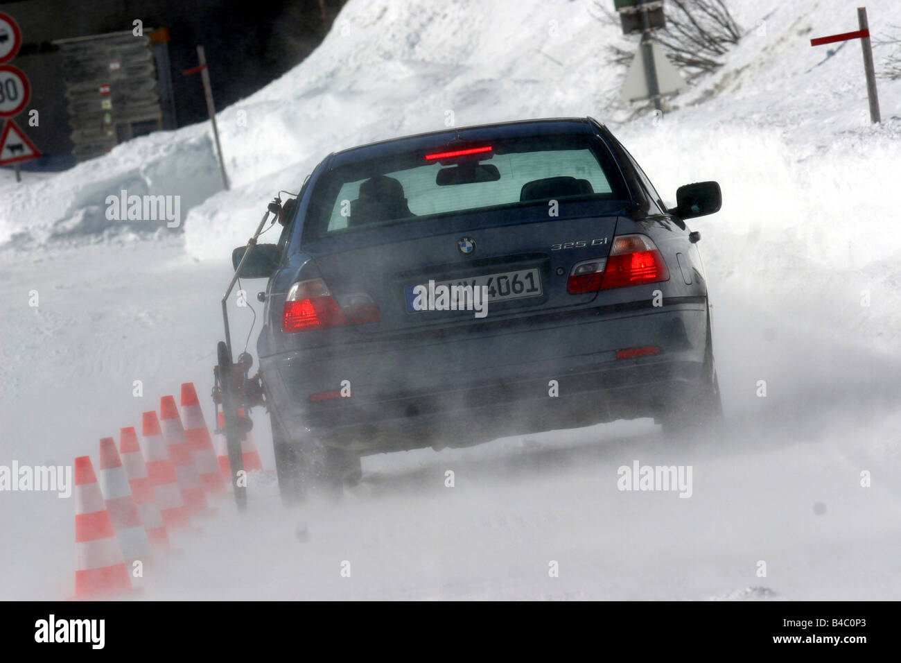 Car, Security, BMW, Winter tire test, Snow, test track, Pilonen ...