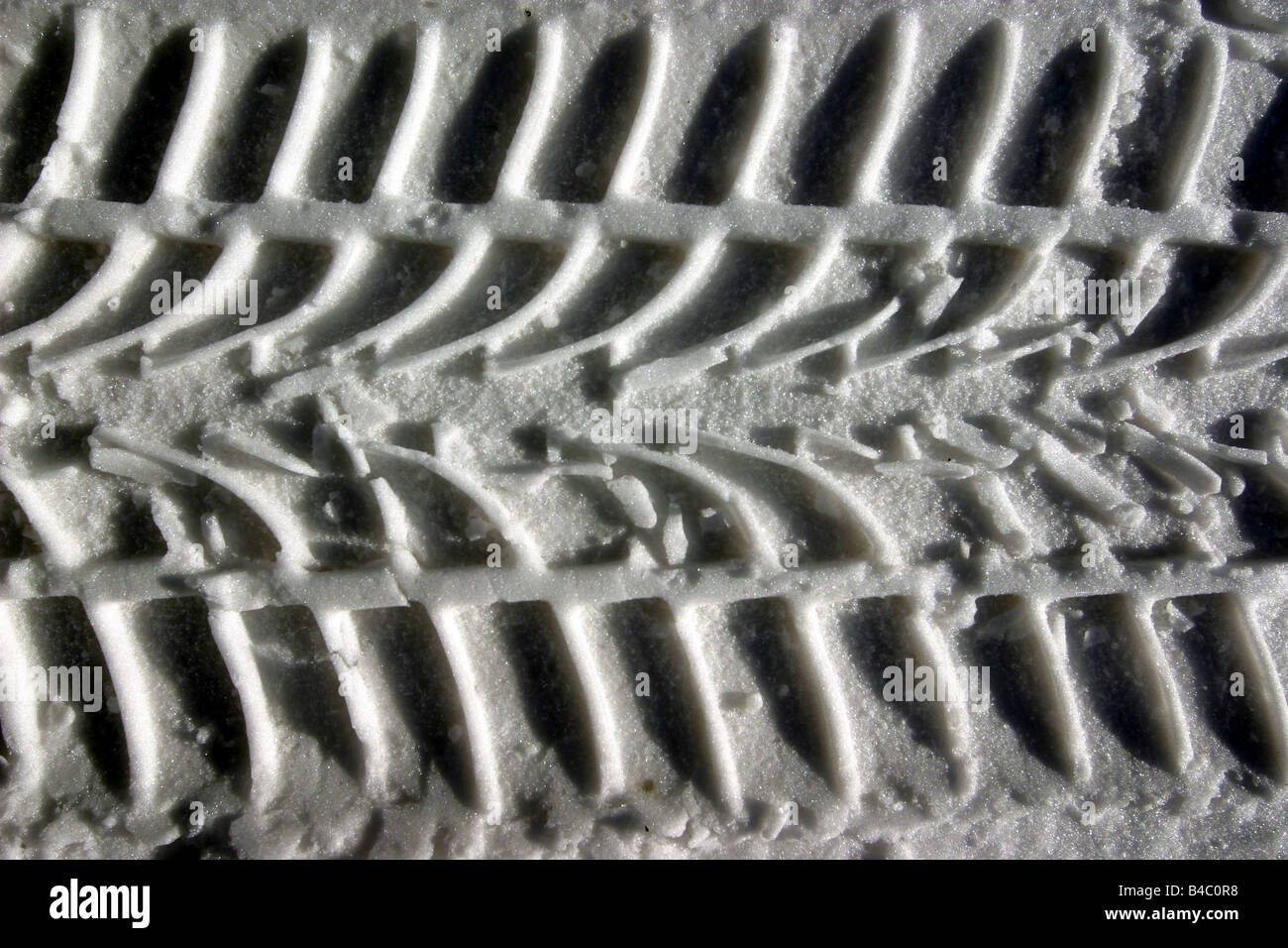 Car, tyre profile in the snow, Security, Winter tire test, photographer ...