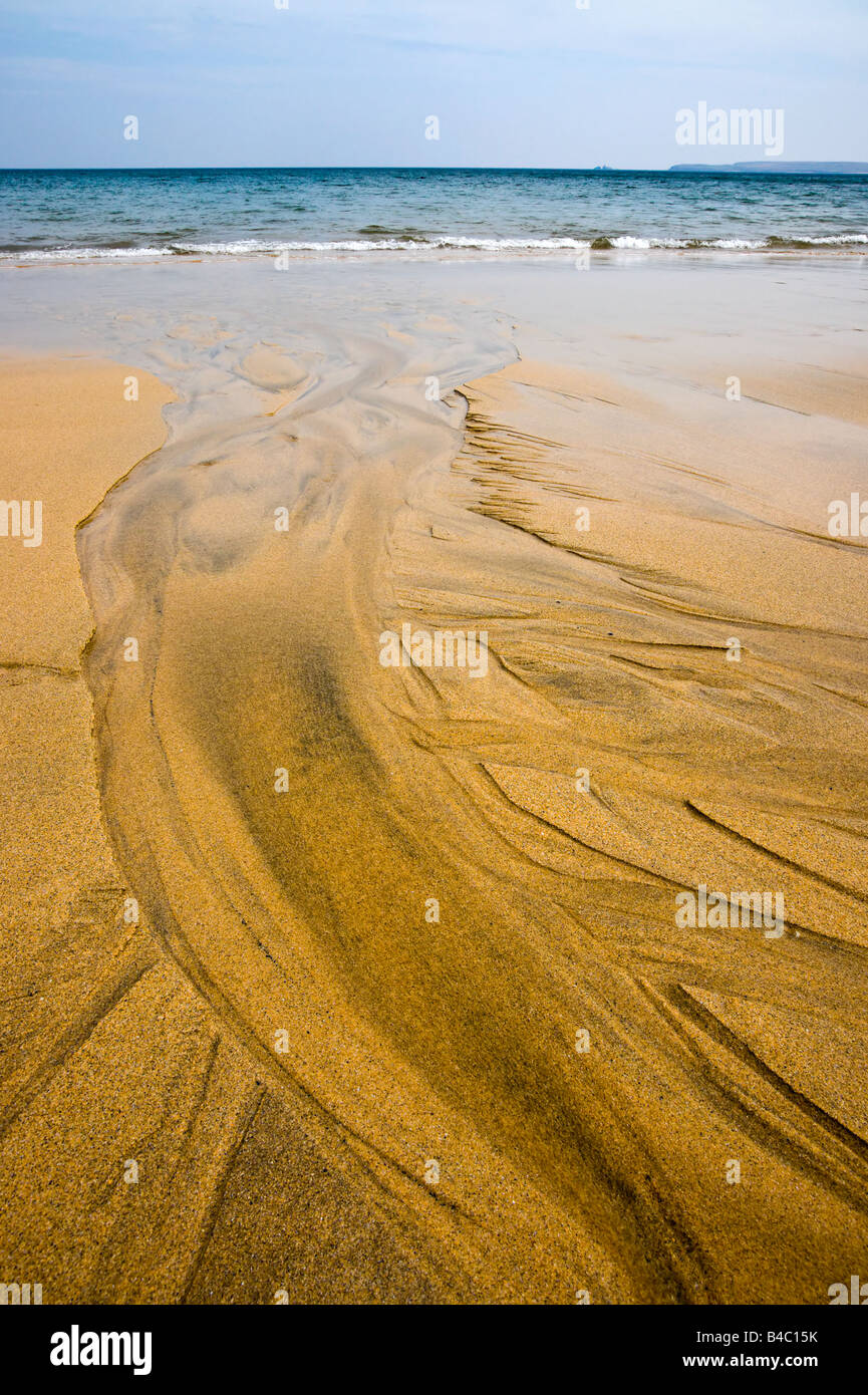 Across beach hi-res stock photography and images - Alamy