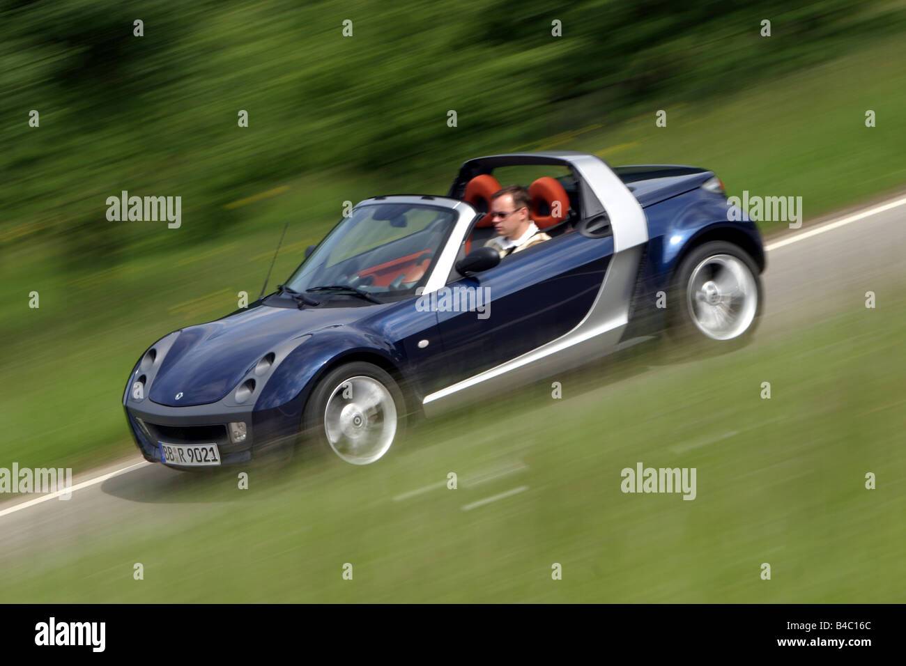 Car, Smart Roadster, Convertible, model year 2002-, blue silver ...