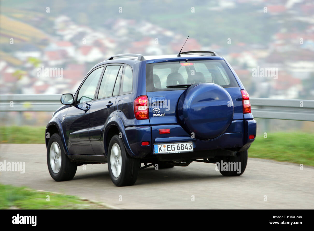Car, Toyota RAV4 D-4D, cross country vehicle, model year 2004-, blue ...