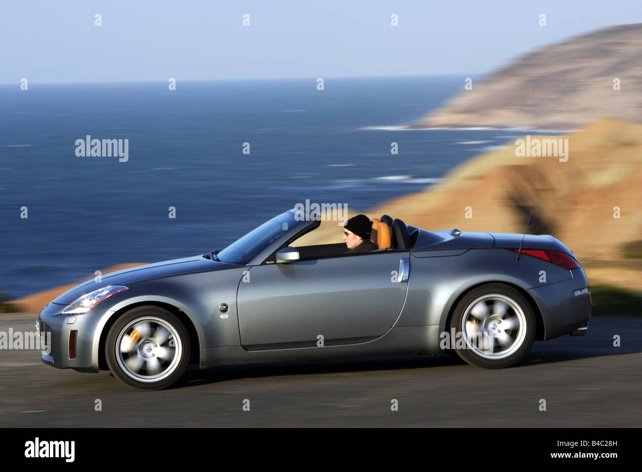 Car, Nissan 350 Z Roadster, model year 2004-, anthracite, Convertible ...