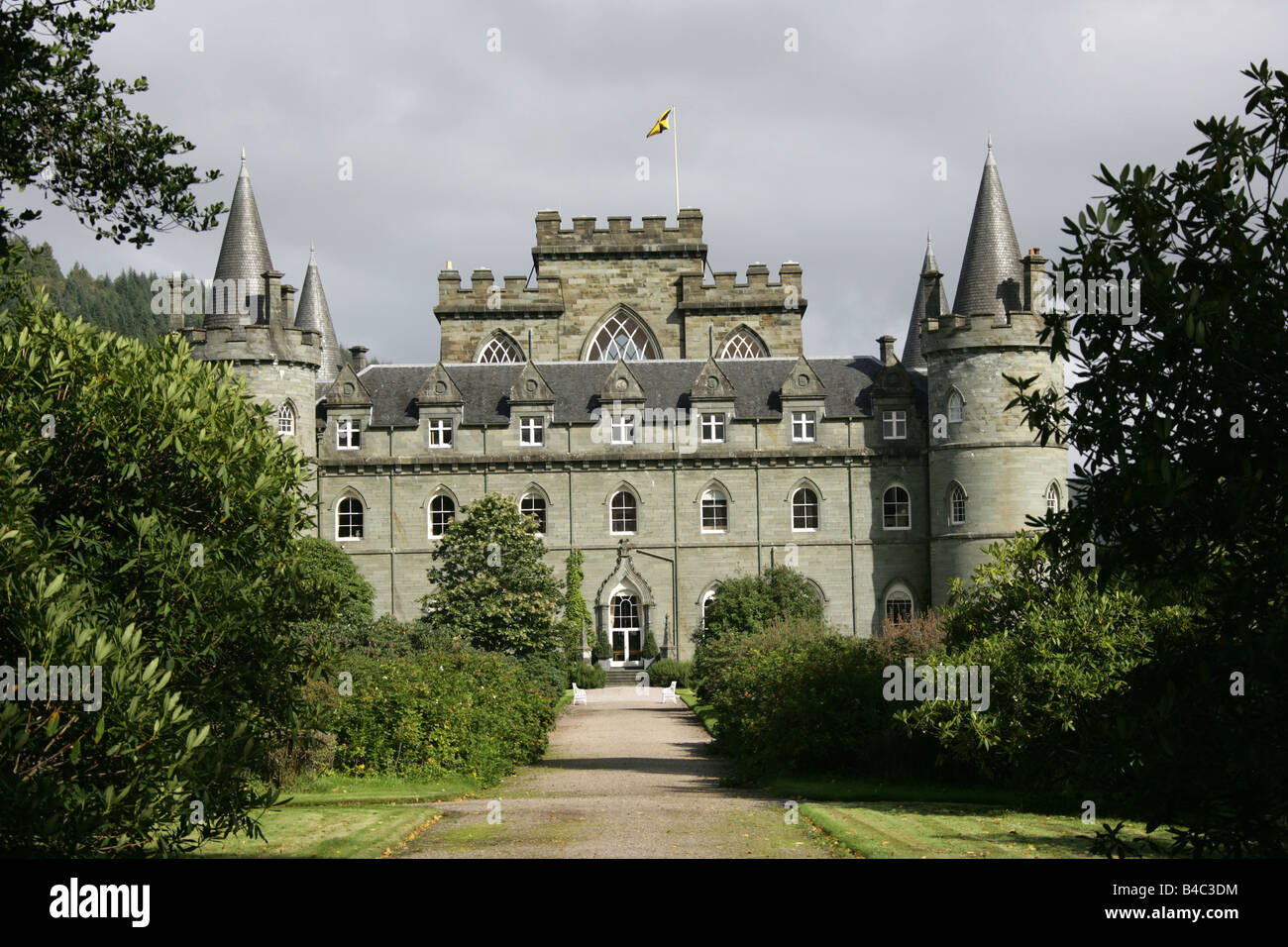 Town of Inveraray, Scotland. Tourist attraction Inveraray Castle is the ...