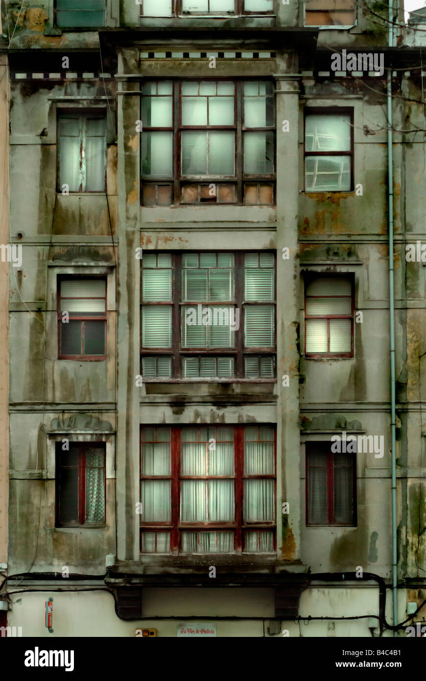 old uninhabitated building trasmiting fear and anxiety Stock Photo - Alamy