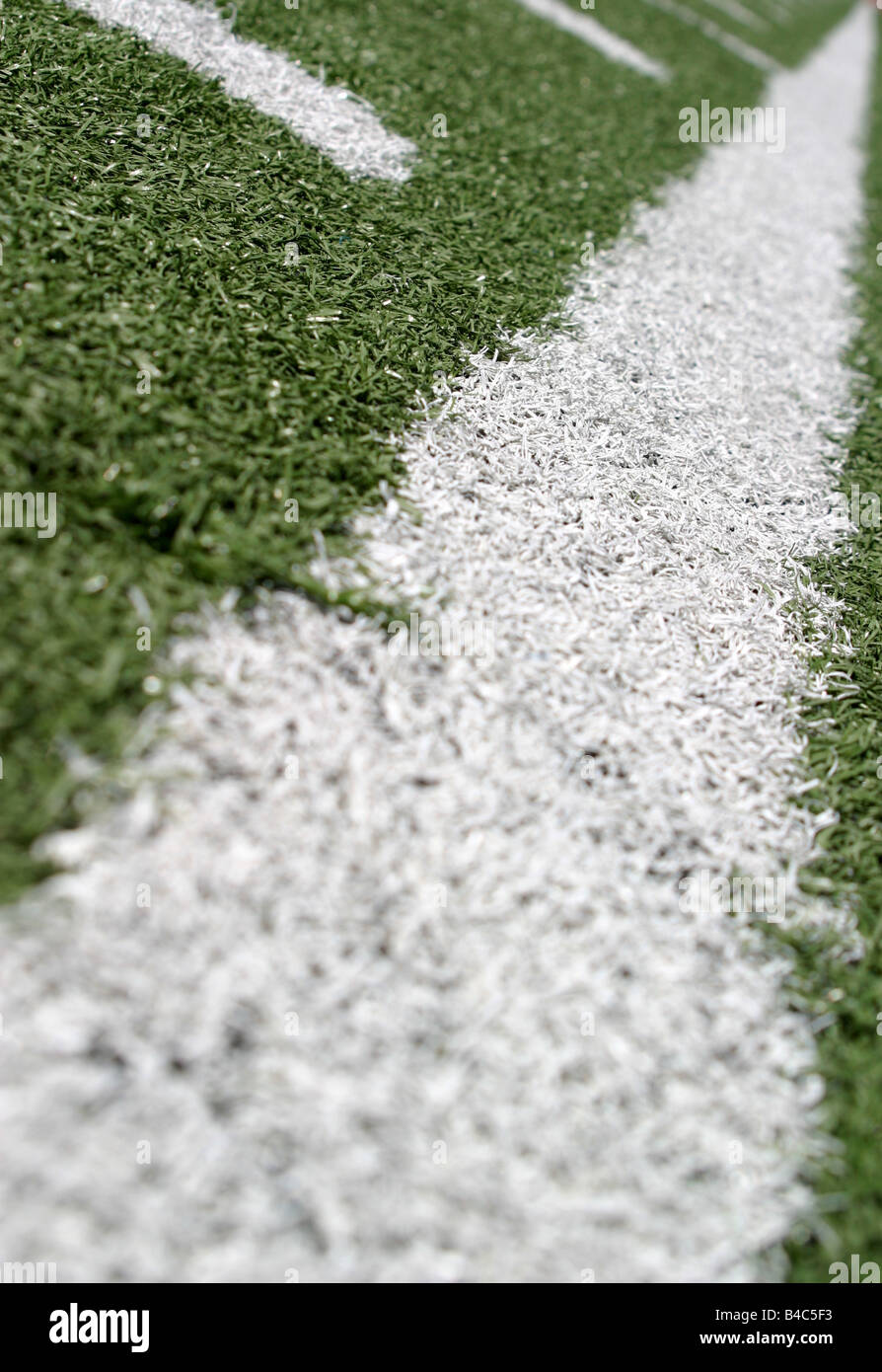 American football lines hi-res stock photography and images - Alamy