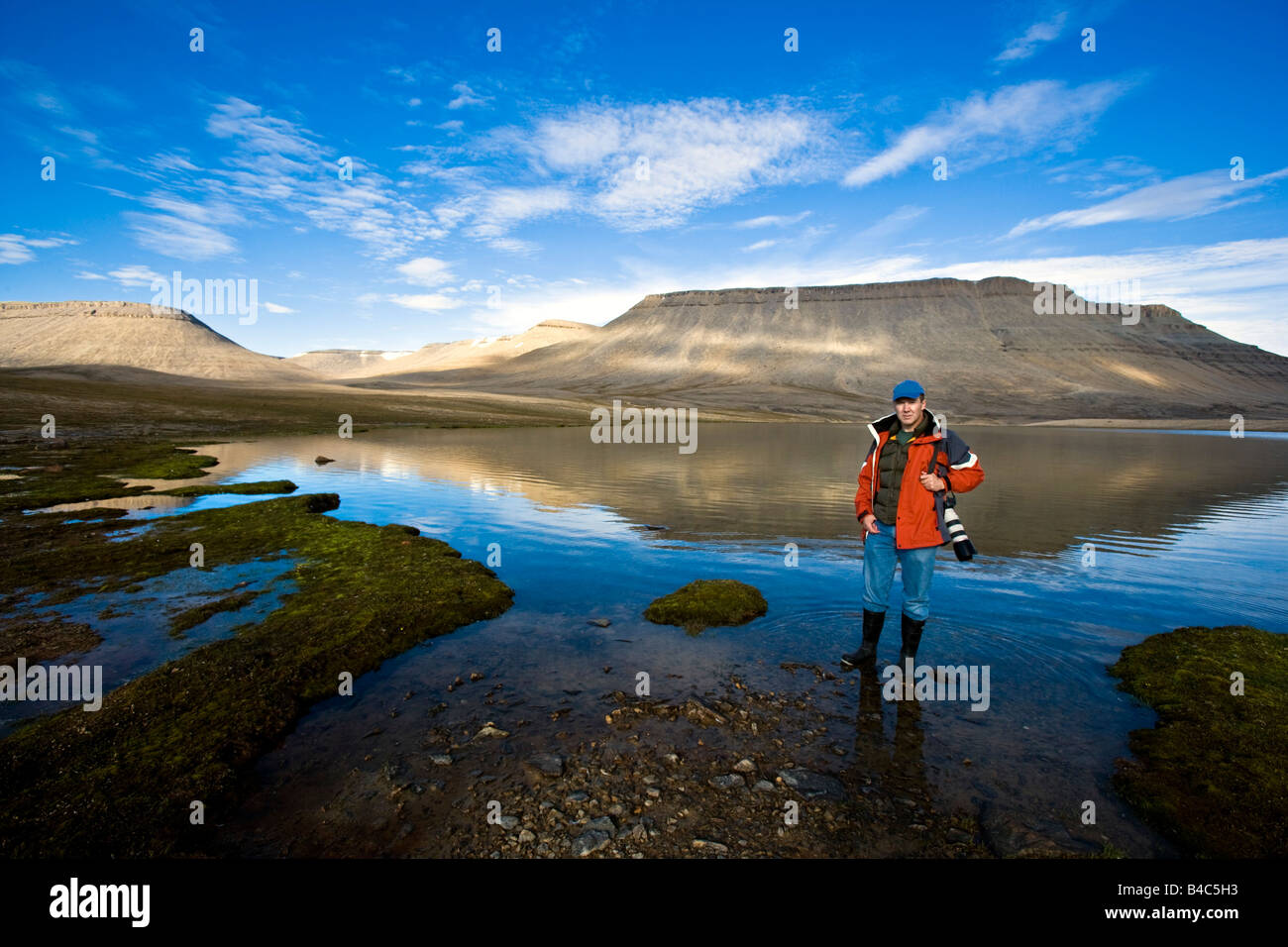 Nunavut territory hi-res stock photography and images - Alamy