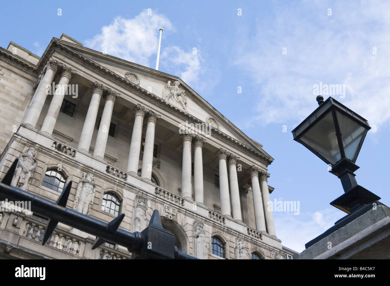 England building hi-res stock photography and images - Alamy