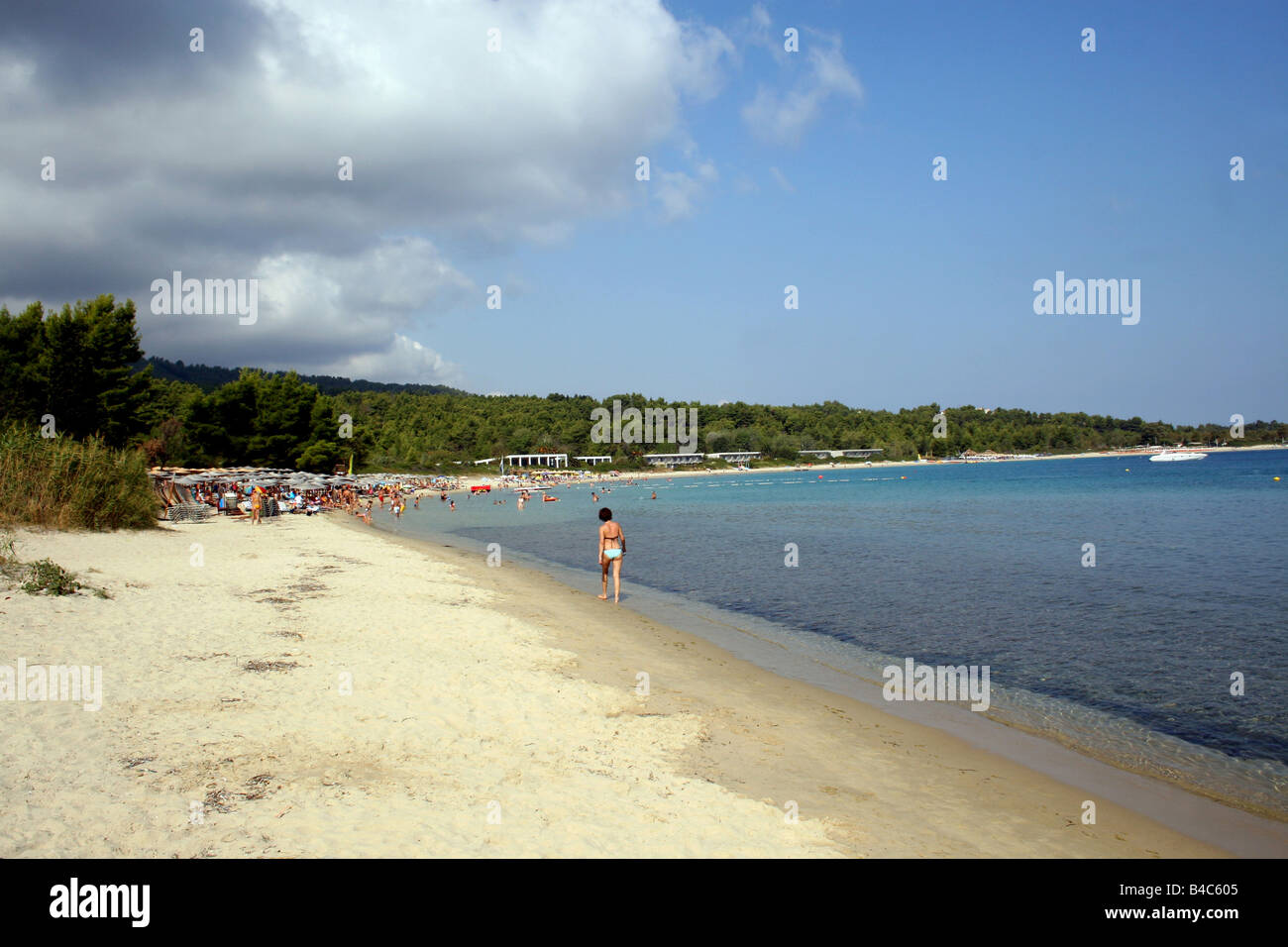 THE PICTURESQUE BEACH AT PALIOURI ON THE KASSANDRA PENINSULA. HALKIDIKI ...
