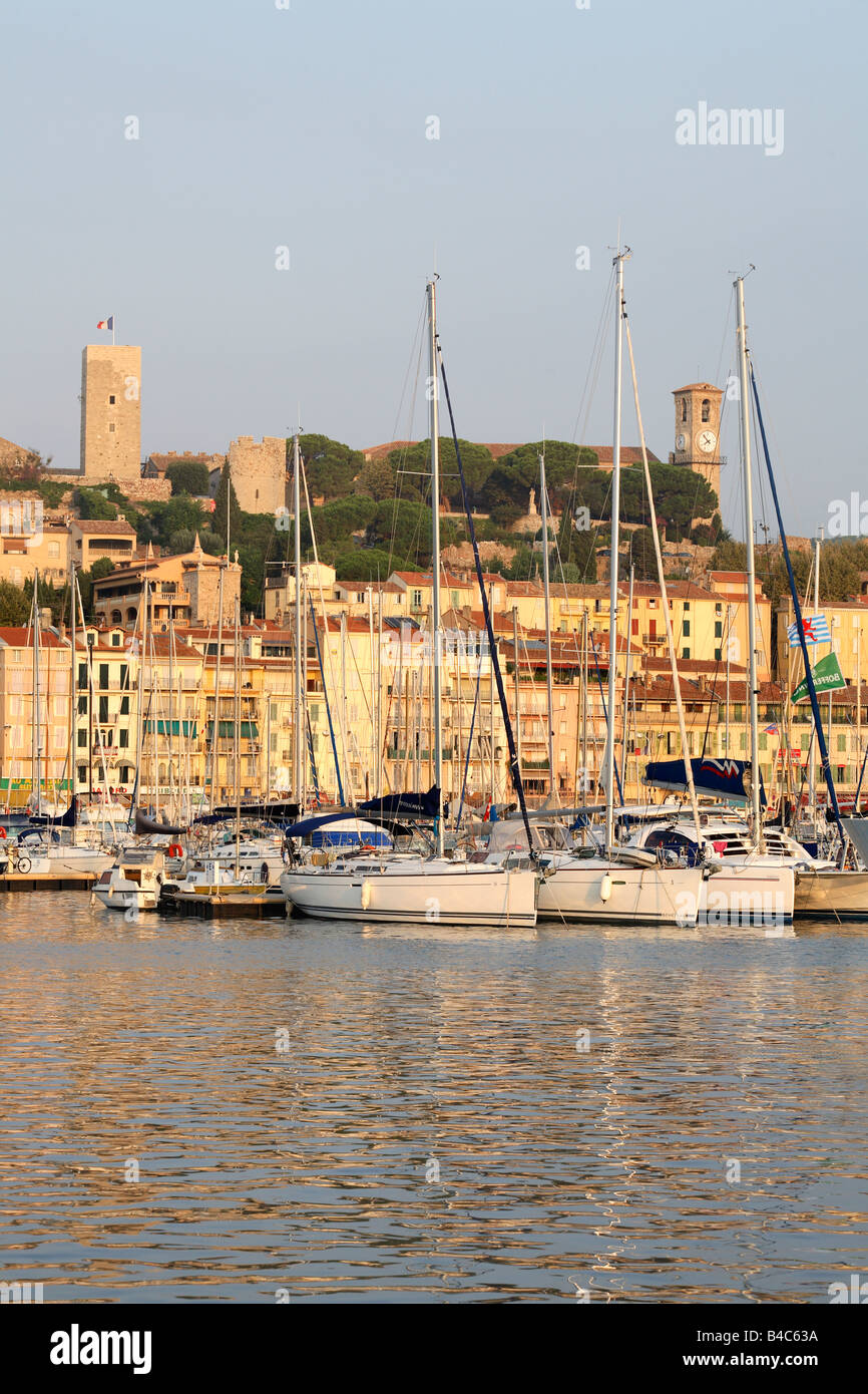 Cannes harbour, Cote D'Azur, South of France Stock Photo - Alamy