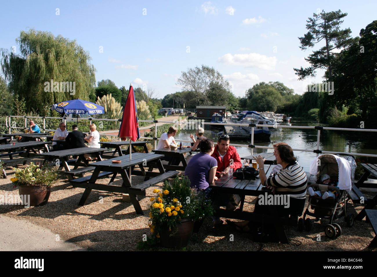 The Rivermill Tavern St Neots Stock Photo - Alamy