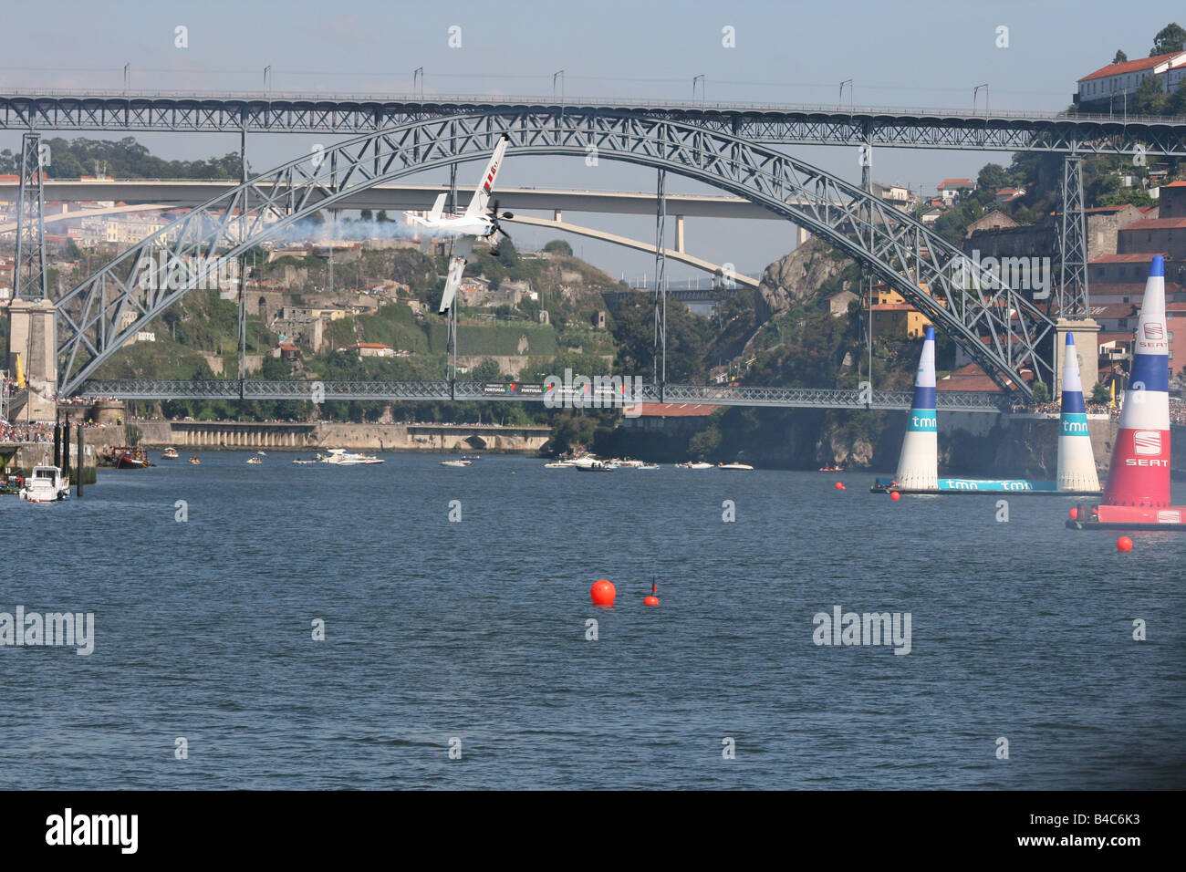 Red Bull Air Race Porto Oporto Stock Photo - Alamy
