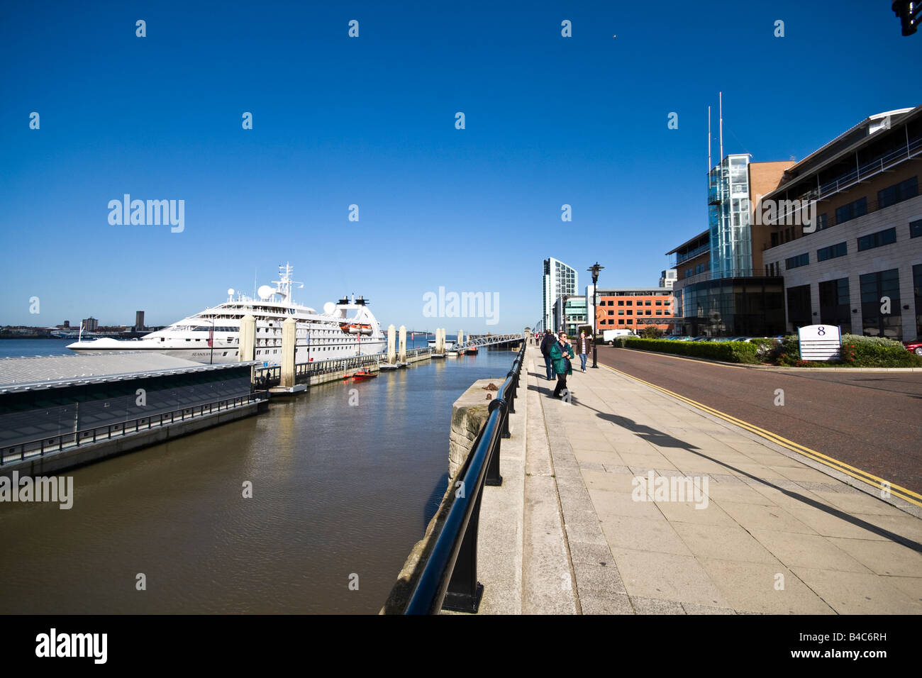 A ship docked at the Liverpool Cruise Terminal Stock Photo - Alamy