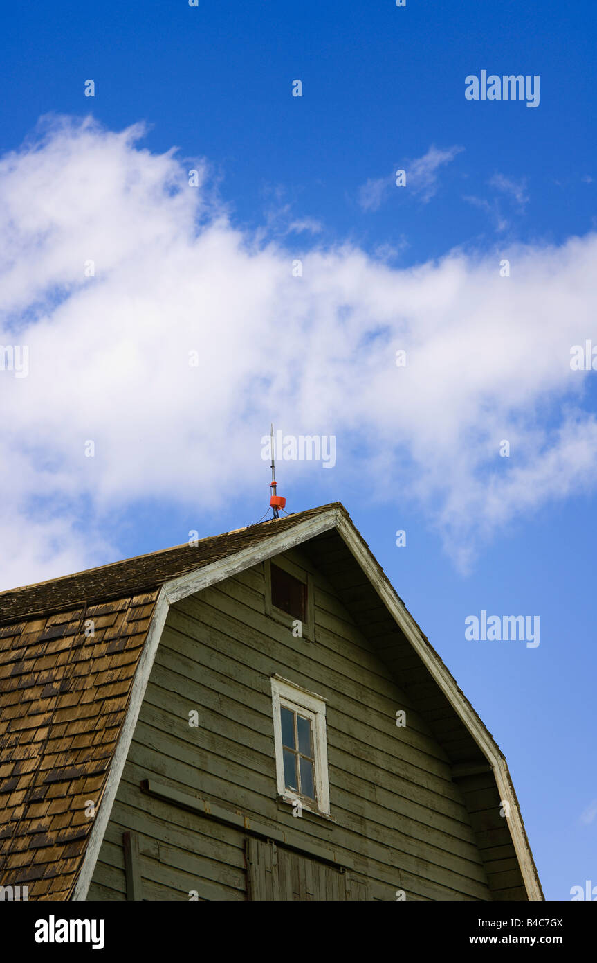 Barn roofs hi-res stock photography and images - Alamy
