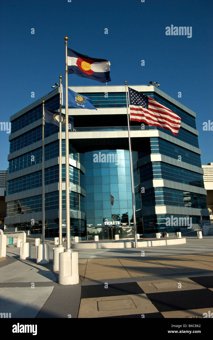 Lowes motor speedway hi-res stock photography and images - Alamy