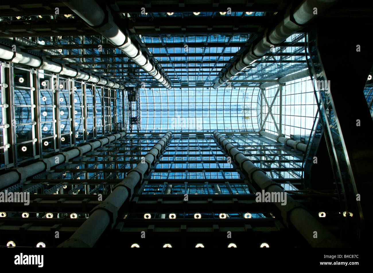 The Atrium of the Lloyd's of London building Stock Photo - Alamy