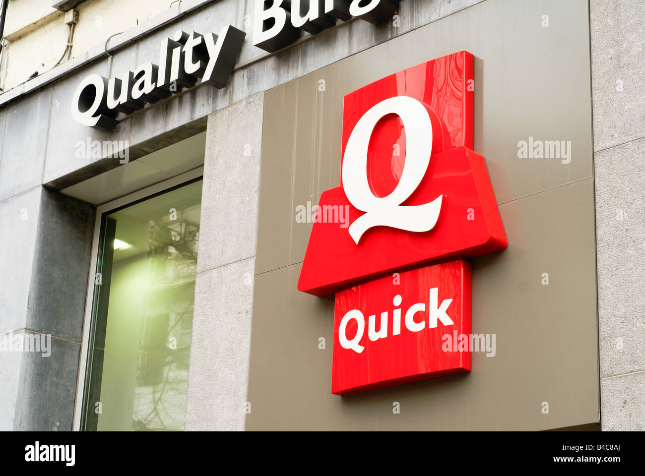 Quick fast food sign hi-res stock photography and images - Alamy