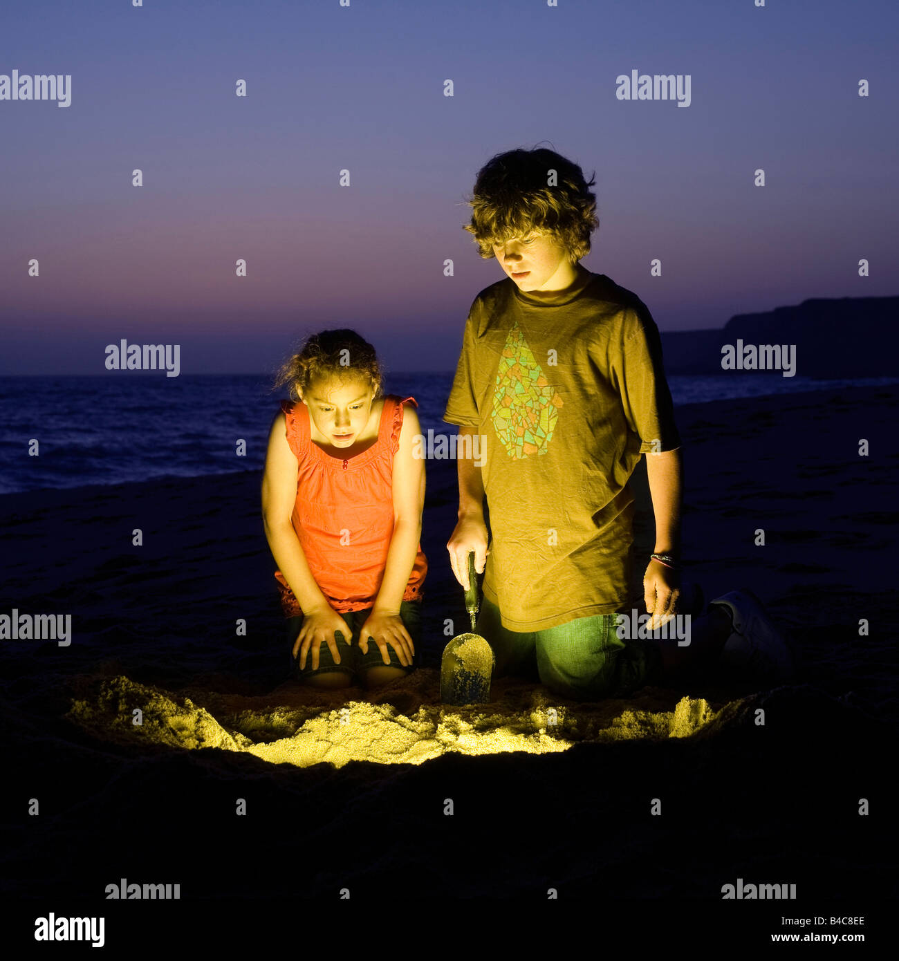 Gold treasure kids hi-res stock photography and images - Alamy