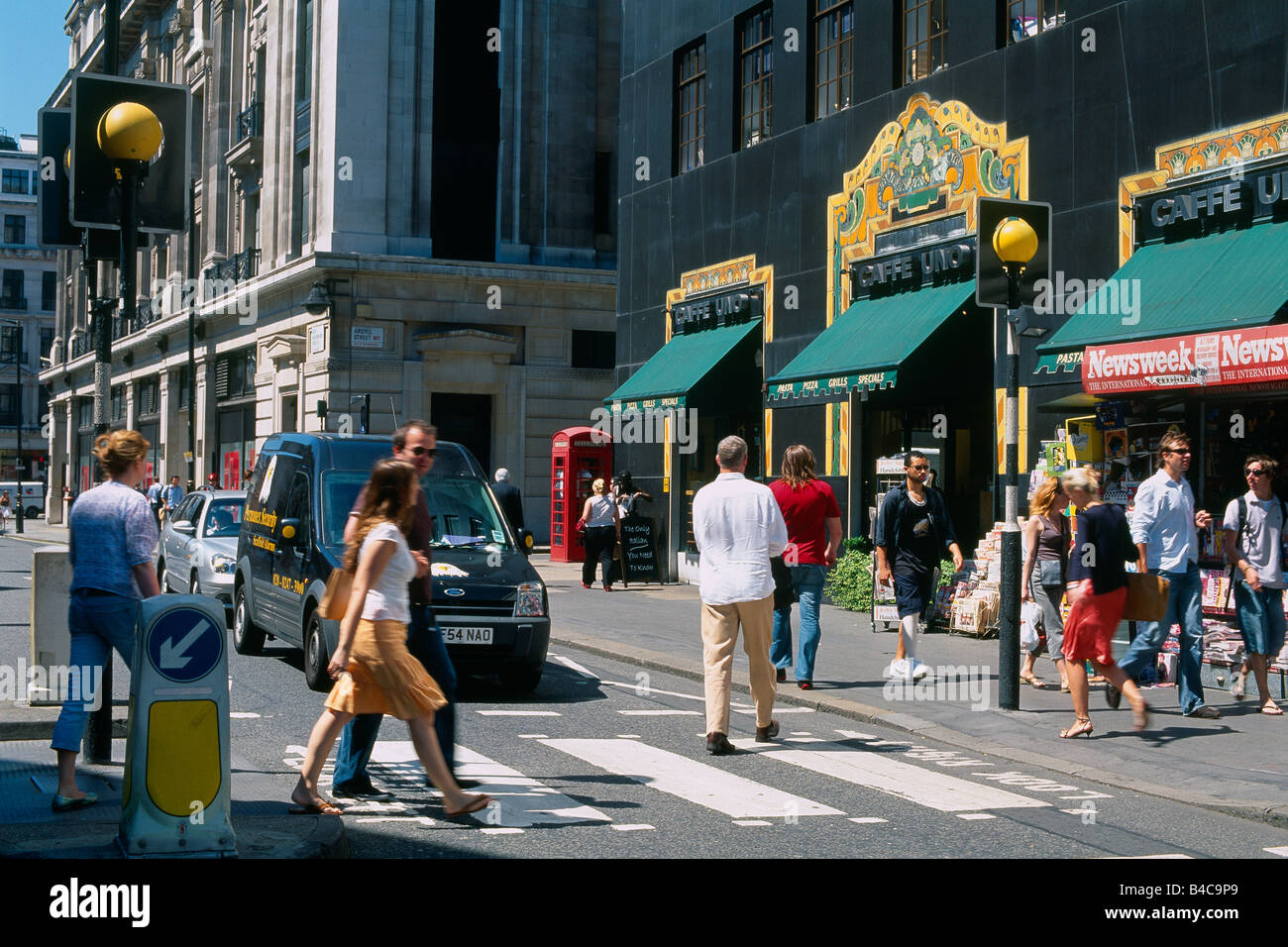 Great Britain - London - zebra crossing - people crossing street at ...
