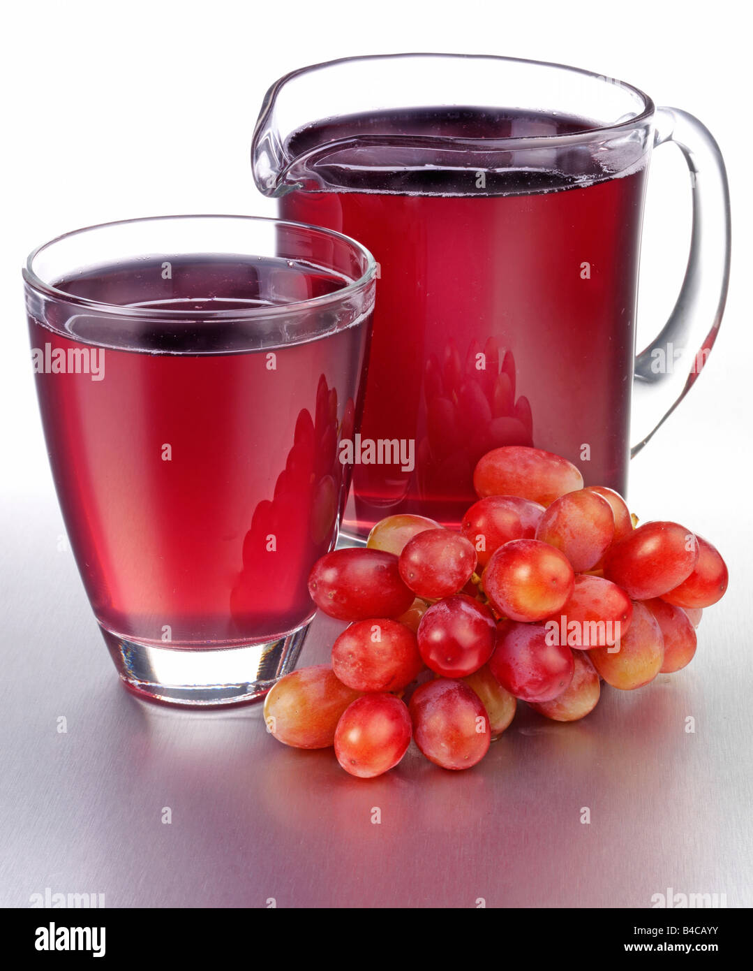 Red grape juice hi-res stock photography and images - Alamy