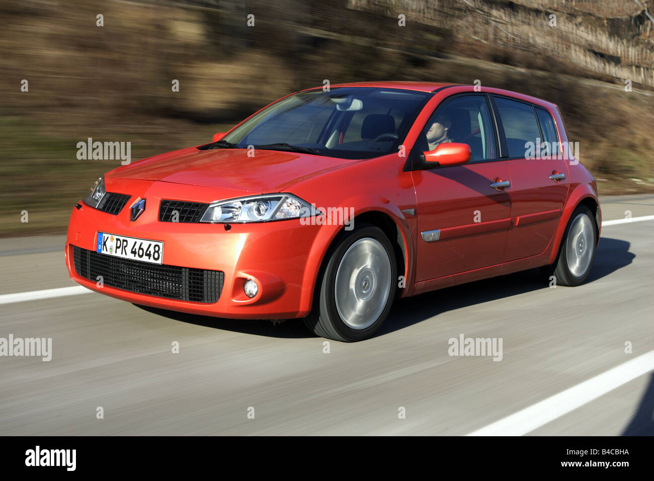 Car, Renault Mégane/Megane 2.0 16V Sport, model year 2004-, orange ...