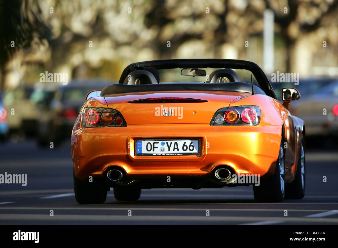 2000 model hi-res stock photography and images - Alamy