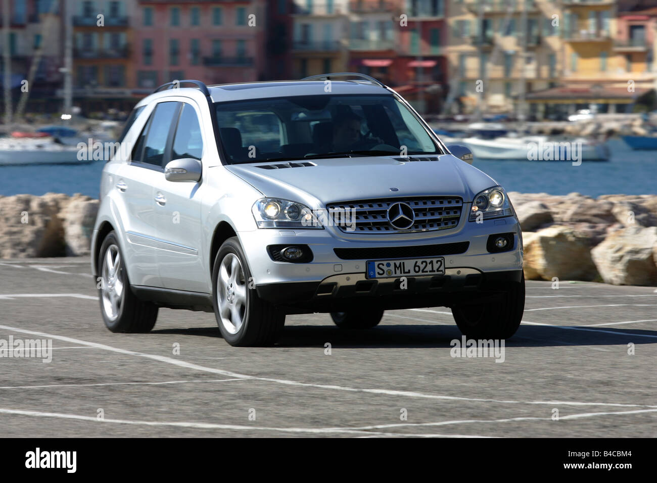 Car, Mercedes ML 500, model year 2005-, silver, cross country vehicle ...