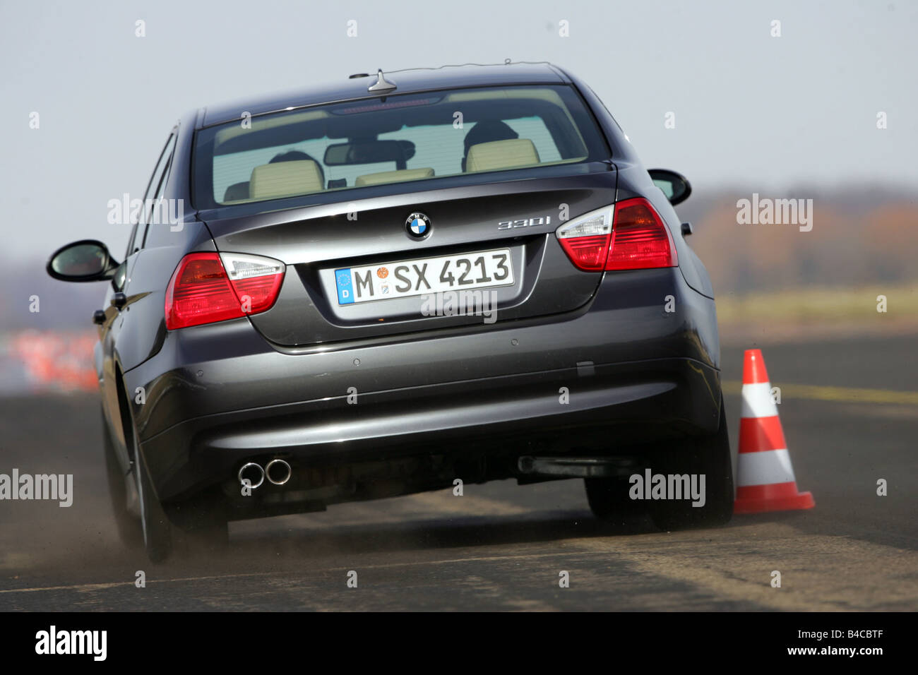 Car, BMW 330i, medium class, black/anthracite, Limousine, model year ...