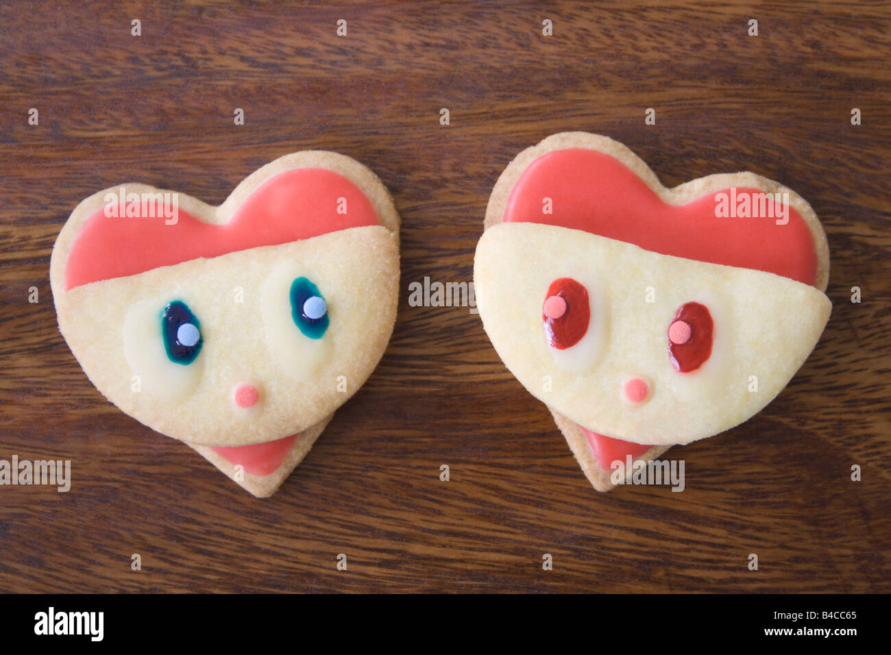 Two hearts for christmas hi-res stock photography and images - Alamy