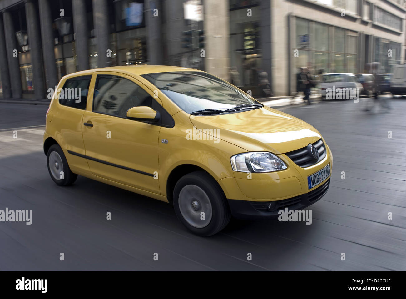 Side view of fox hi-res stock photography and images - Alamy