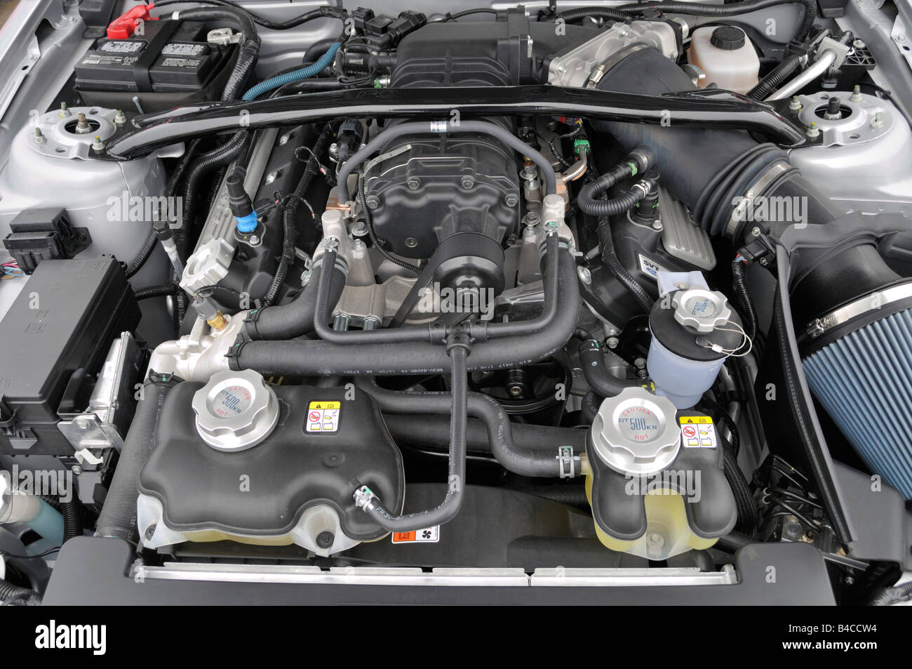 Ford mustang engine hi-res stock photography and images - Alamy