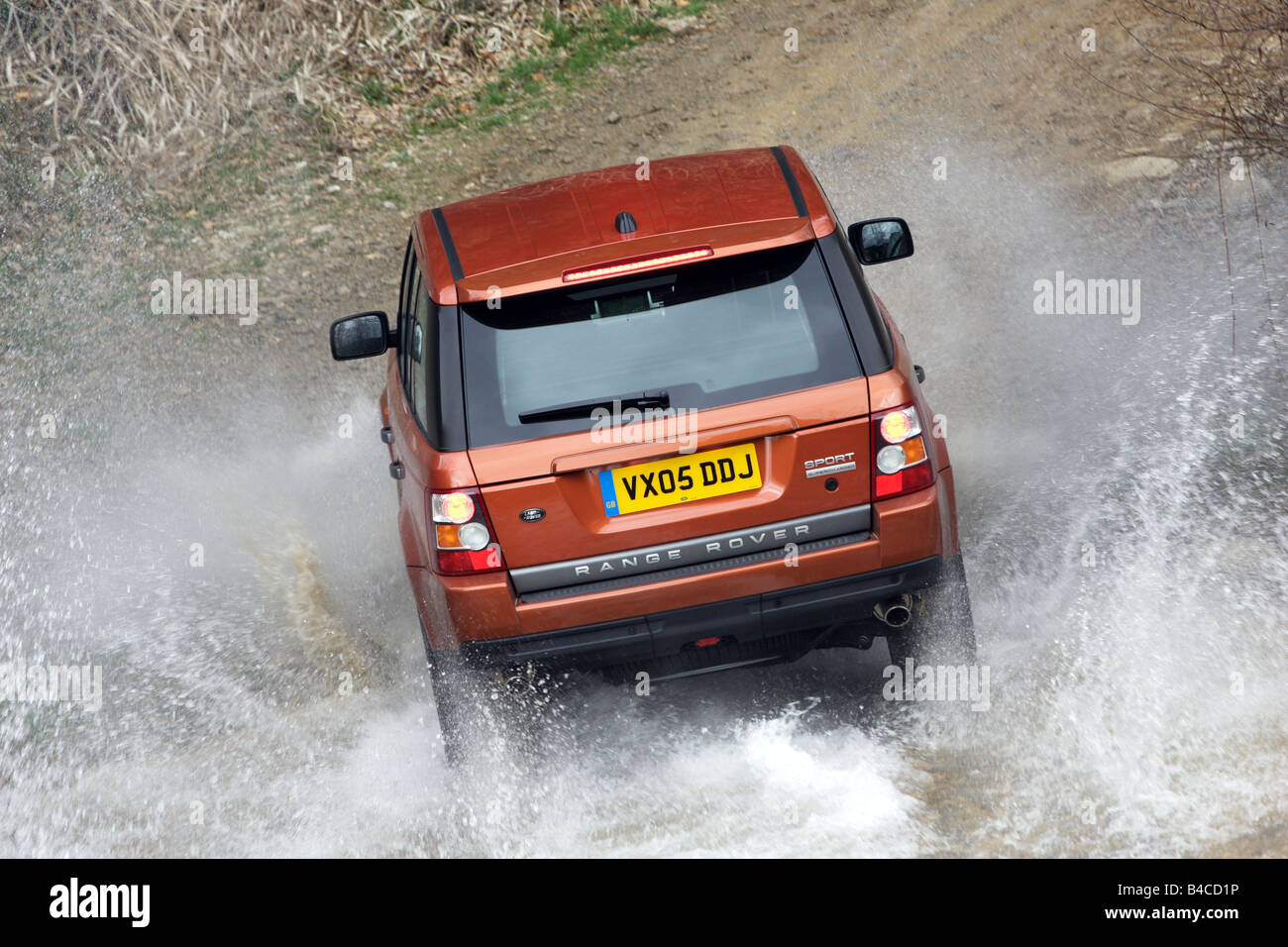 Car, Range Rover Sport V8 Supercharged, model year 2005-, orange ...