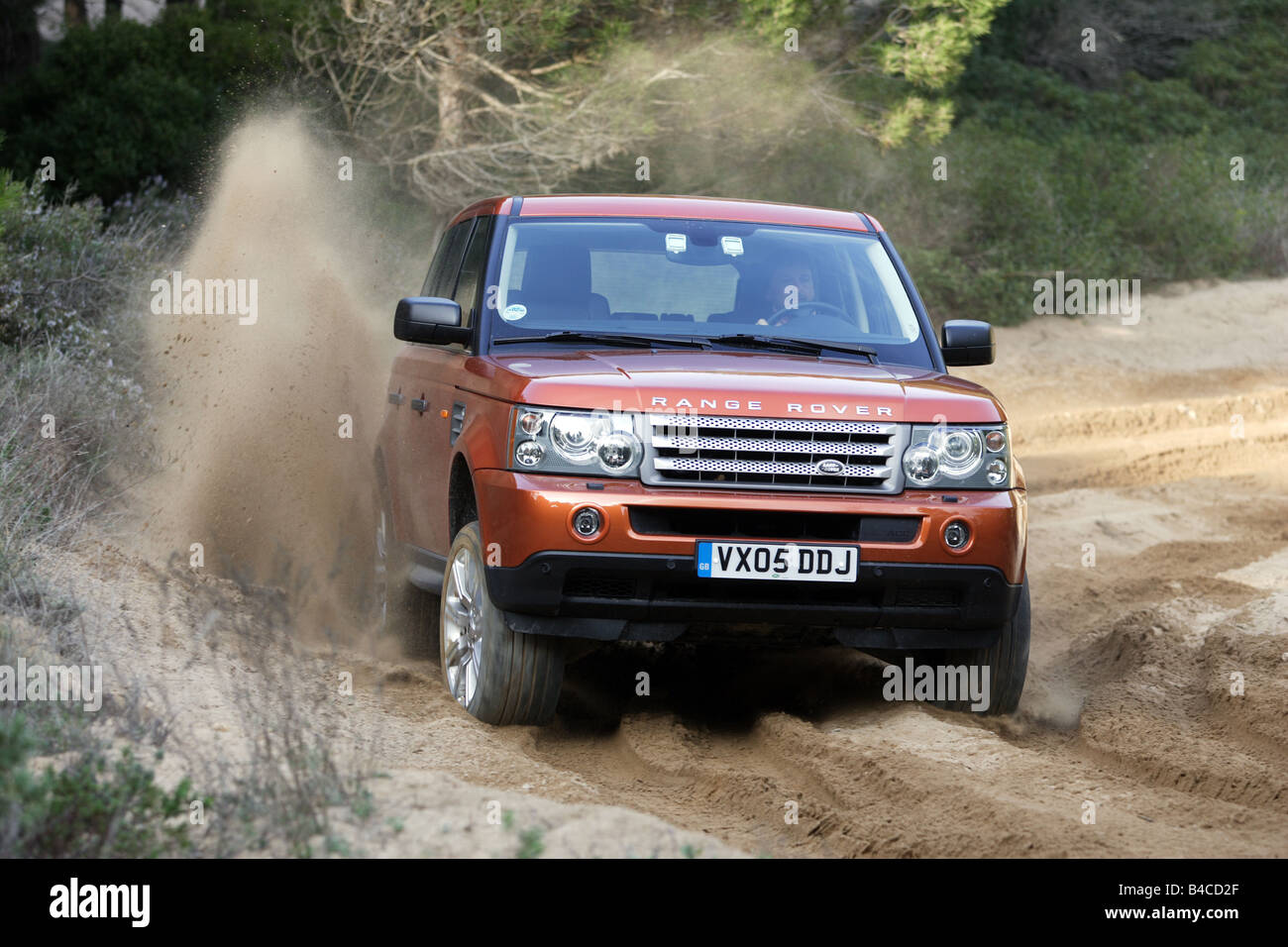 Car, Range Rover Sport V8 Supercharged, model year 2005-, orange ...
