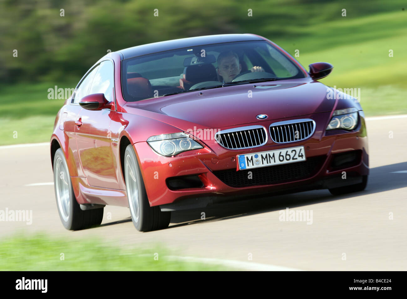 Car, BMW M6, model year 2005-, ruby colored, roadster, coupe/Coupe ...