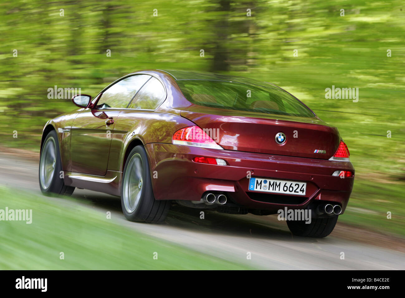 Car, BMW M6, model year 2005-, ruby colored, roadster, coupe/Coupe ...