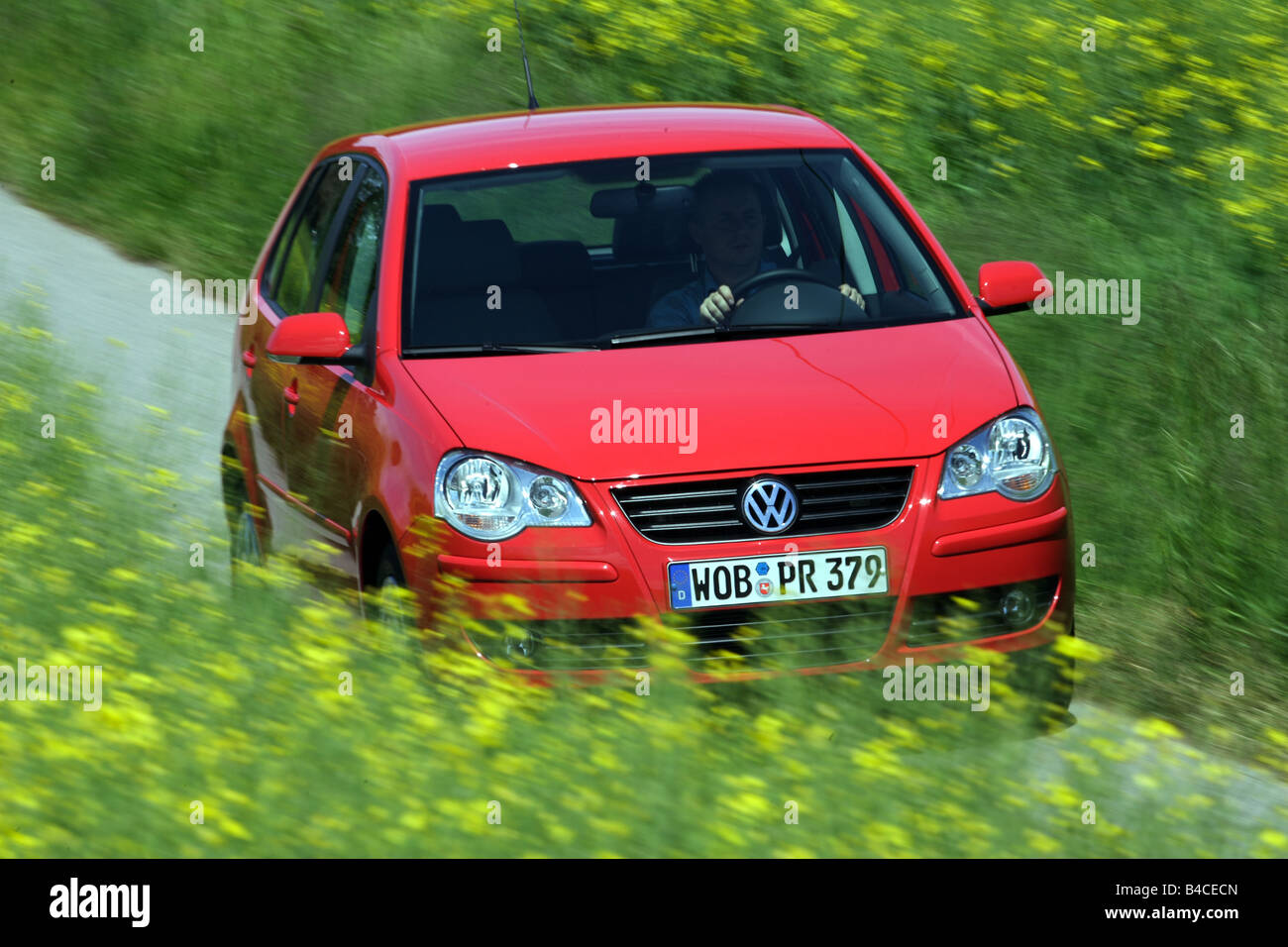 Car, VW Volkswagen Polo 1.4 TDI, model year 2005-, red, driving ...