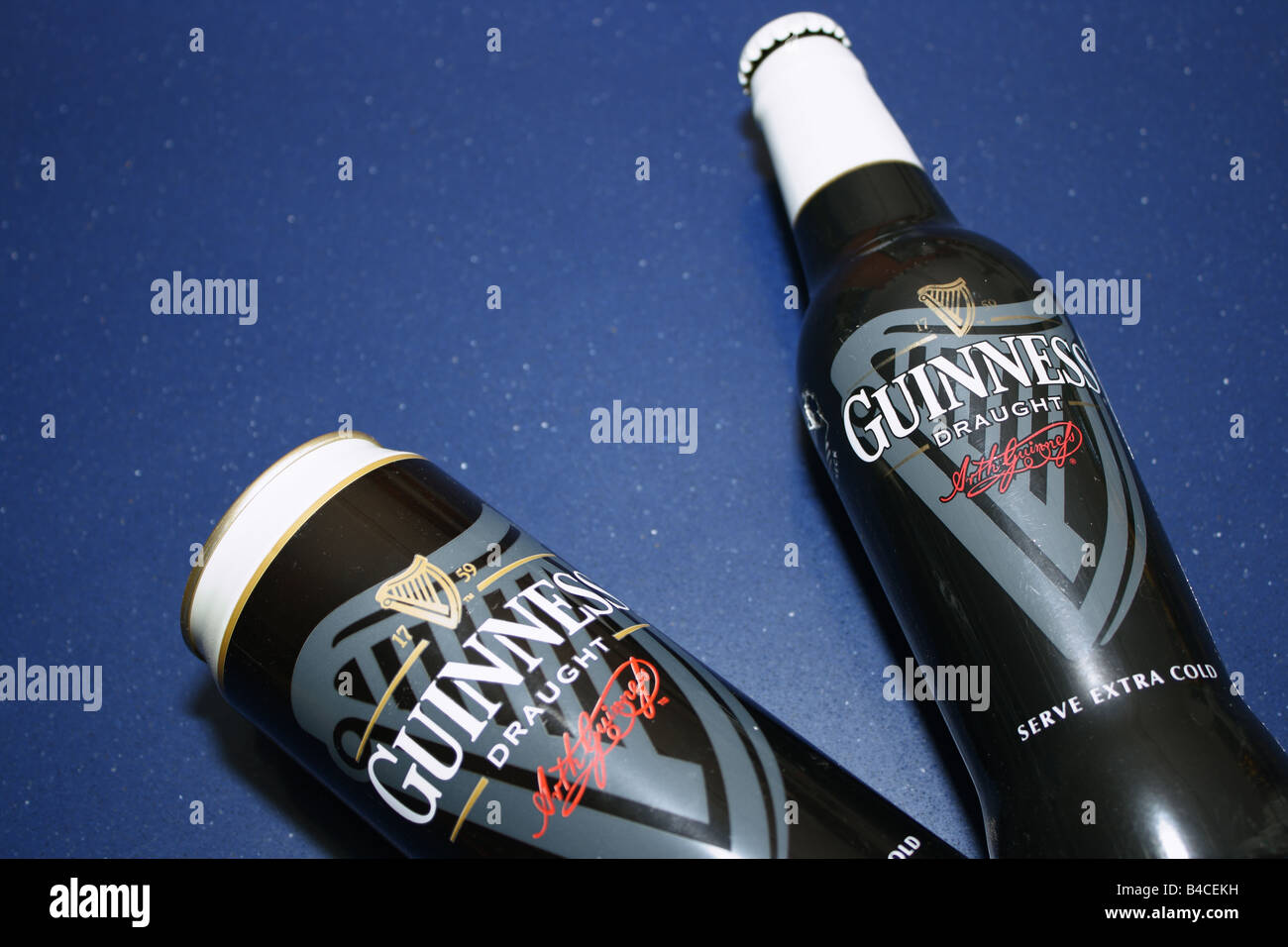 Guiness Bottle and Can Stock Photo - Alamy