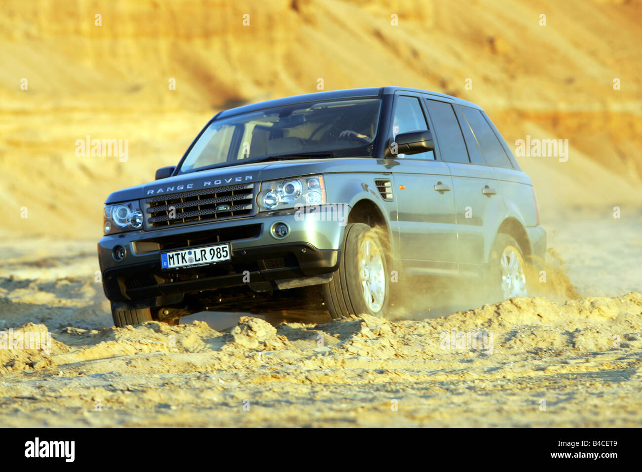 Range rover sport hse hi-res stock photography and images - Alamy