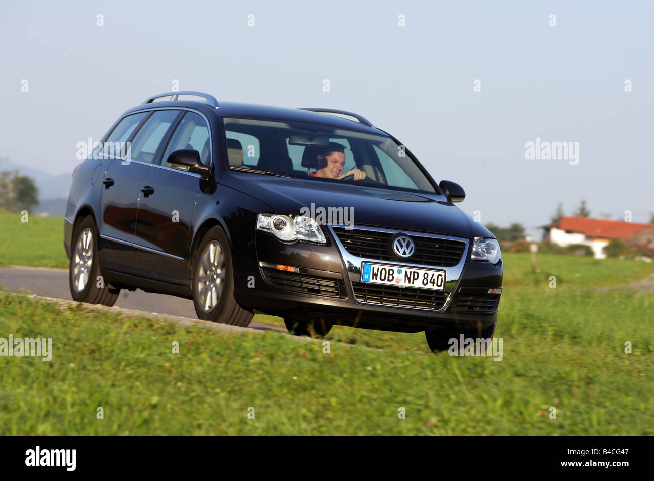 VW Volkswagen Passat Variant 2.0TDI, model year 2005-, black, driving ...