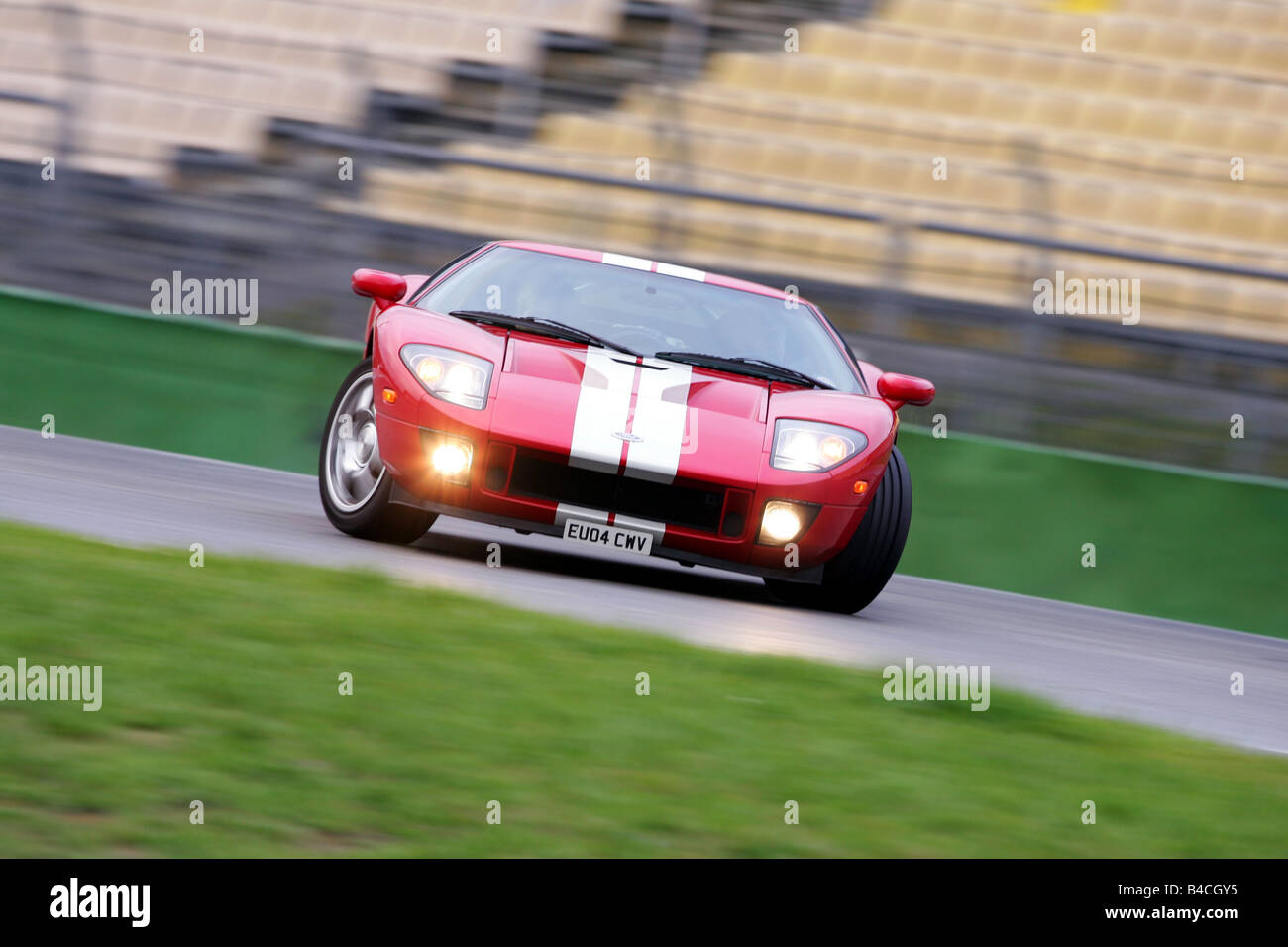 Ford gt 2005 hi-res stock photography and images - Alamy