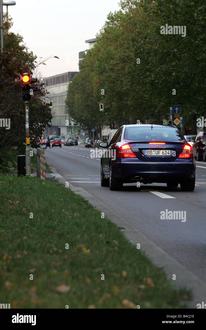 Mercedes CLK ISG (Integrierter Starter-Generator), blue, model year ...