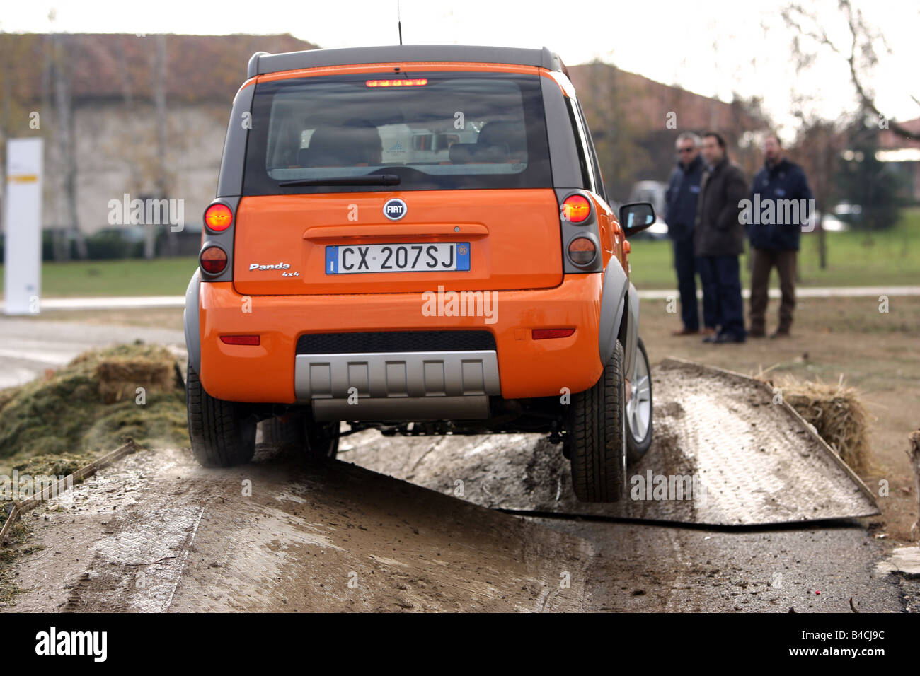 Fiat Panda Cross, model year 2005-, orange , driving, diagonal from the ...
