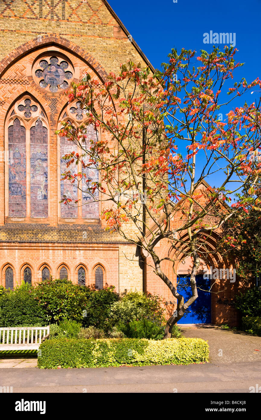 St matthews church hi-res stock photography and images - Alamy