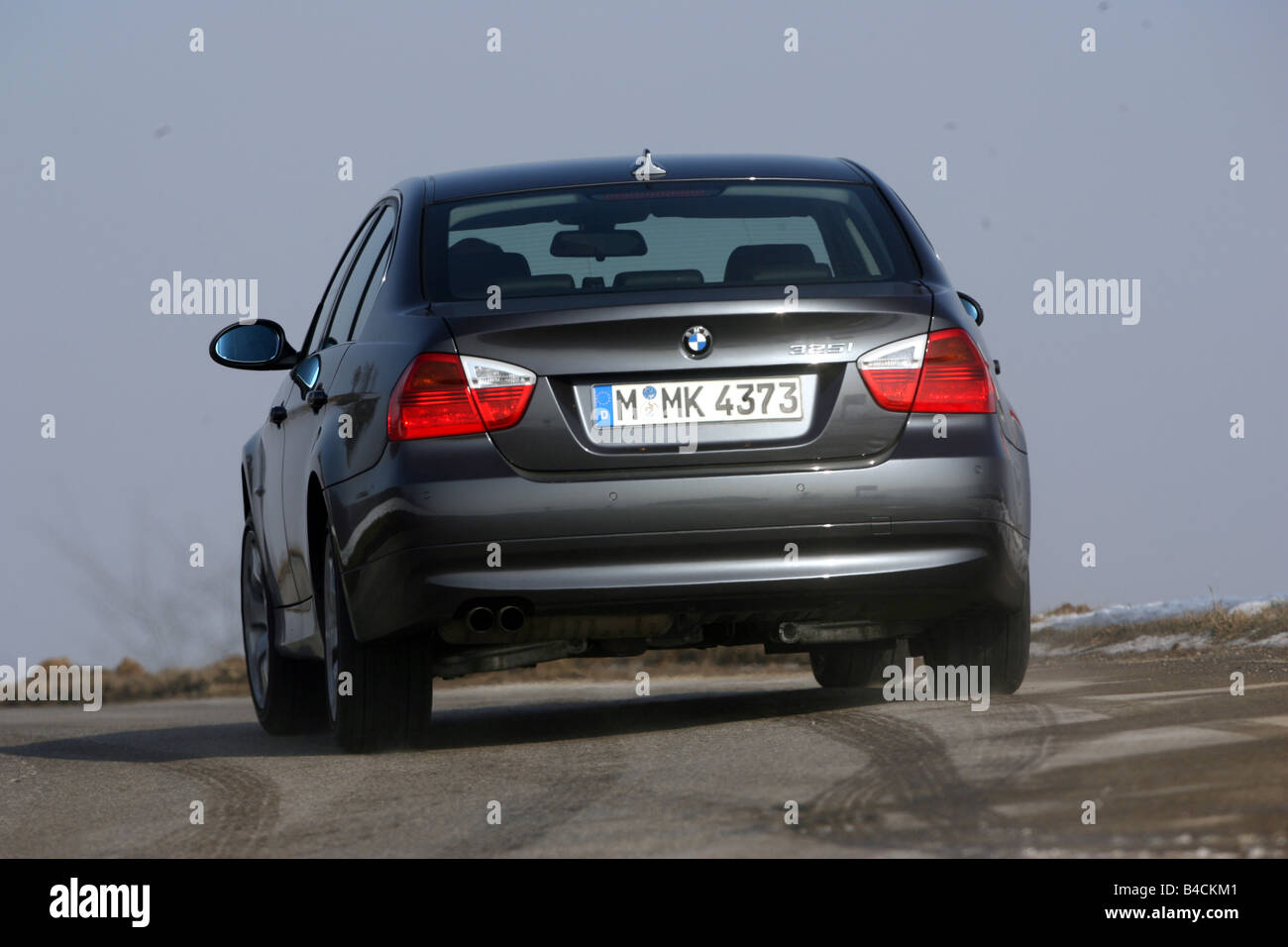 Bmw 325i hi-res stock photography and images - Alamy